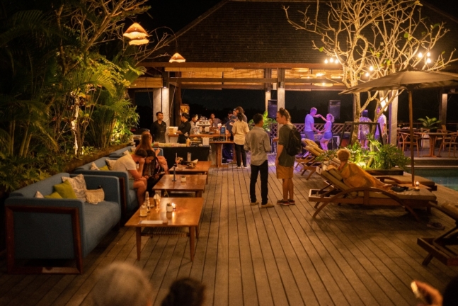 Best Things To Do In Ubud At Night - Live Music & Great Food - Bisma Valley